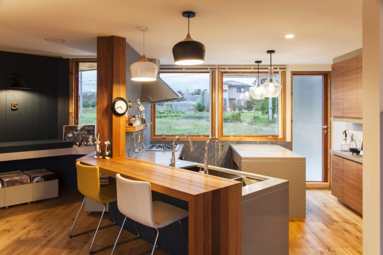 TOKU-HOUSE + OFFICE - TOKU | 山梨県の建築設計事務所